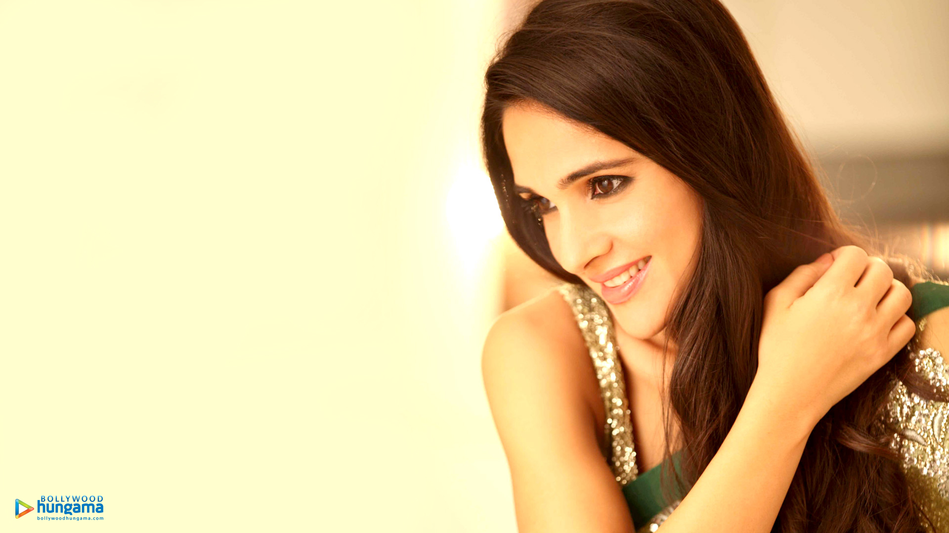 Tara Sharma Wallpapers | tara-sharma-6 - Bollywood Hungama