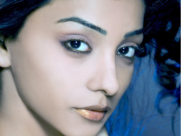 Deepal Shaw Photos, Images, HD Wallpapers, Deepal Shaw HD Images ...