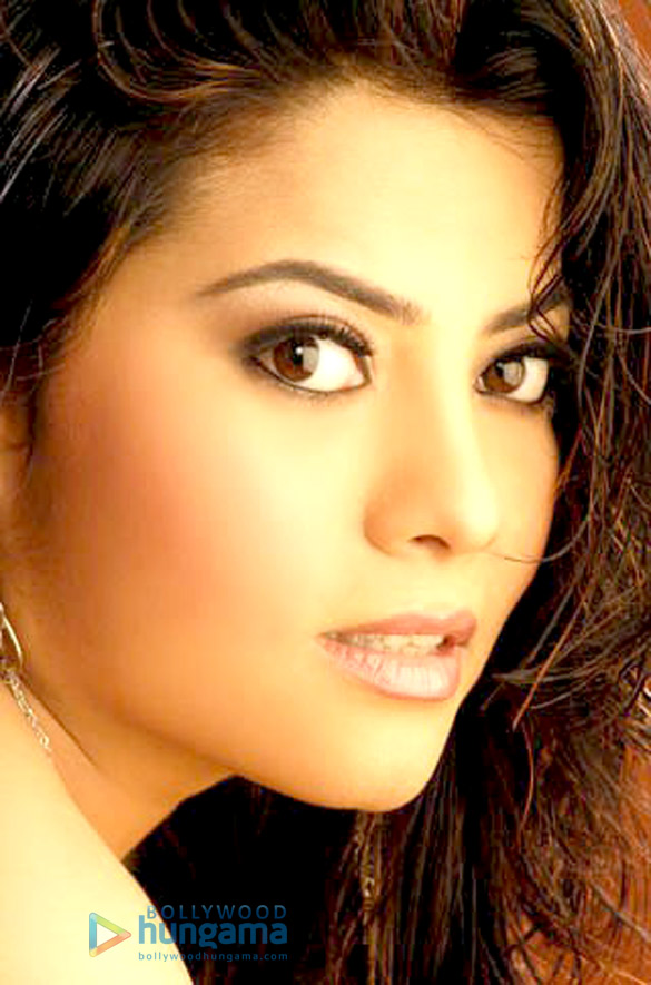Shradha Sharma Photos, Images, HD Wallpapers, Shradha Sharma HD Images ...