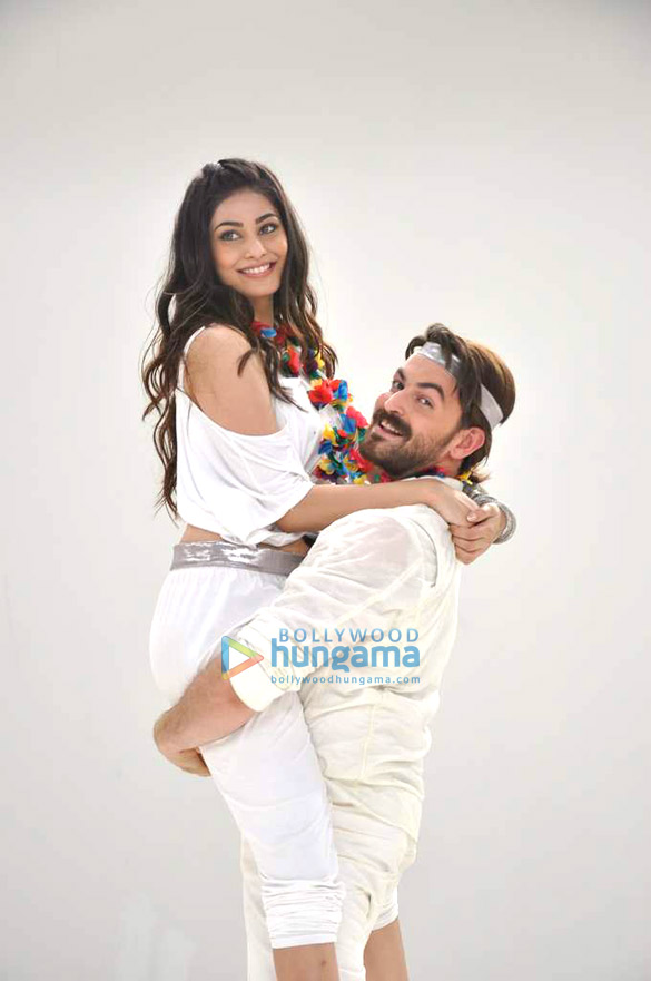 shortcut-romeo-50 | Shortcut Romeo 2013 On The Set - Bollywood Hungama