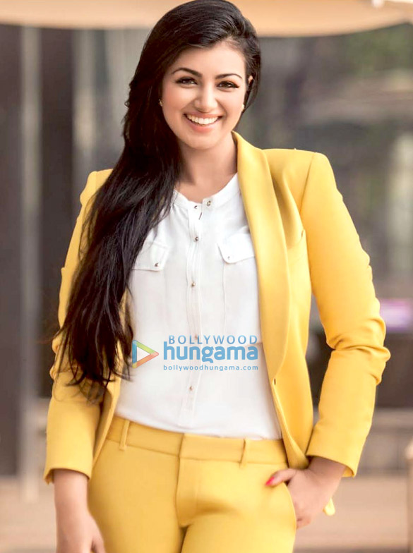 Ayesha Takia Azmi Photos, Images, HD Wallpapers, Ayesha Takia Azmi HD ...