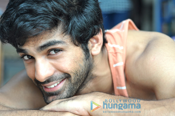 Taha Shah Badussha Photos, Images, HD Wallpapers, Taha Shah Badussha HD ...