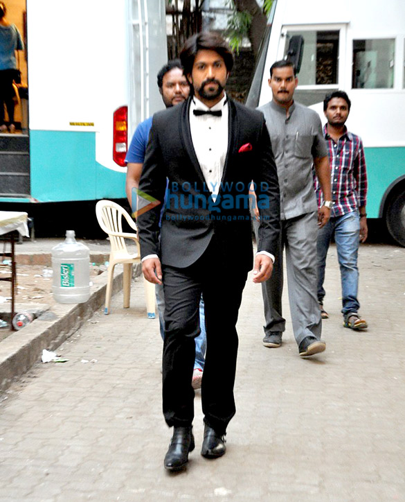 South superstar Yash snapped at a photoshoot in Mumbai | Yash Images ...