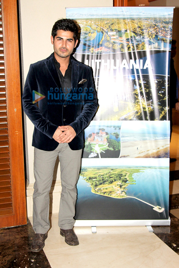 Omkar Kapoor, Filmography, Movies, Omkar Kapoor News, Videos, Songs ...