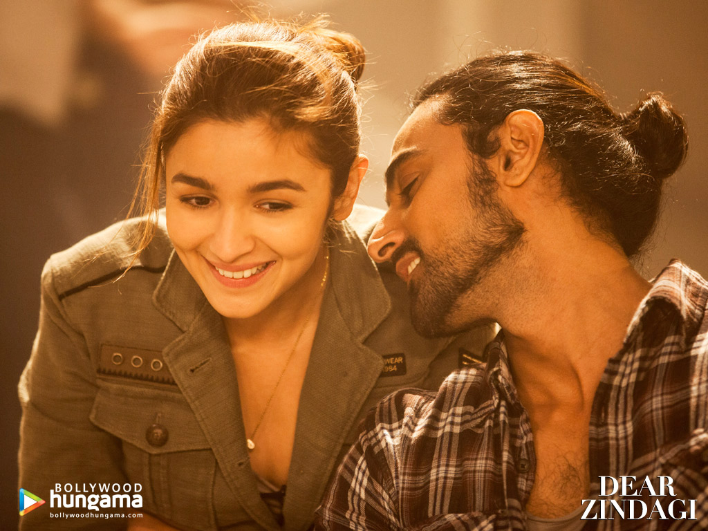 Dear Zindagi 2016 Wallpapers | Dear Zindagi 2016 HD Images | Photos ...
