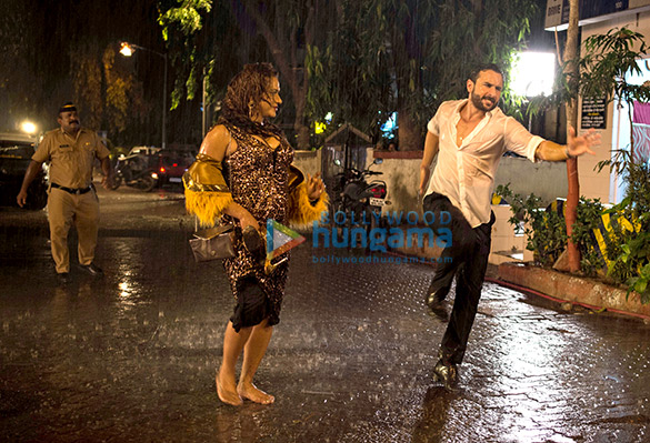 Kaalakaandi Movie Stills - Bollywood Hungama