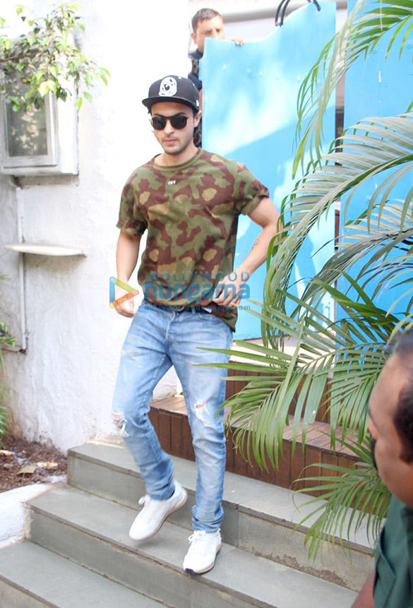 Ayush Sharma spotted at Olive | Ayush Sharma Images - Bollywood Hungama