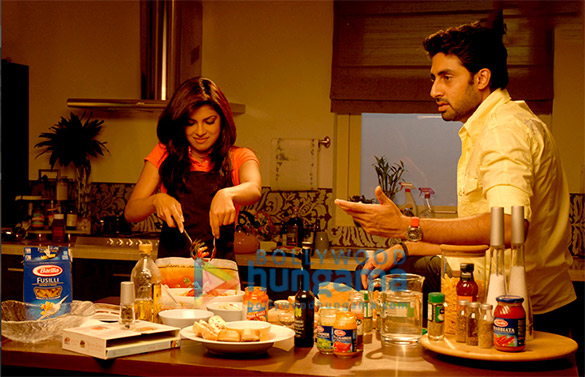 Dostana Movie Stills - Bollywood Hungama