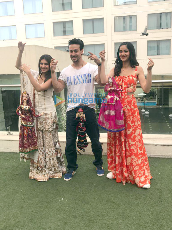 Tiger Shroff, Ananya Pandey and Tara Sutaria snapped at the Patrika ...
