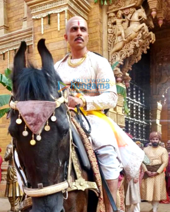 Samrat Prithviraj Movie Stills - Bollywood Hungama