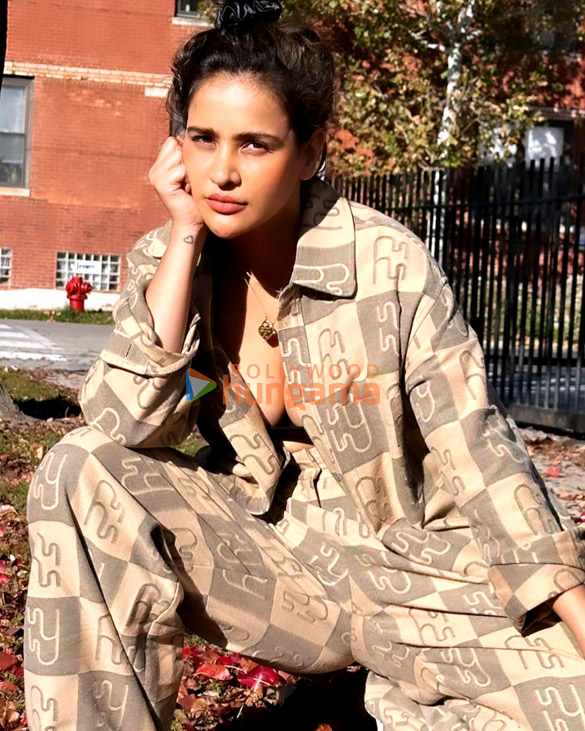 Aisha Sharma Photos, Images, HD Wallpapers, Aisha Sharma HD Images ...